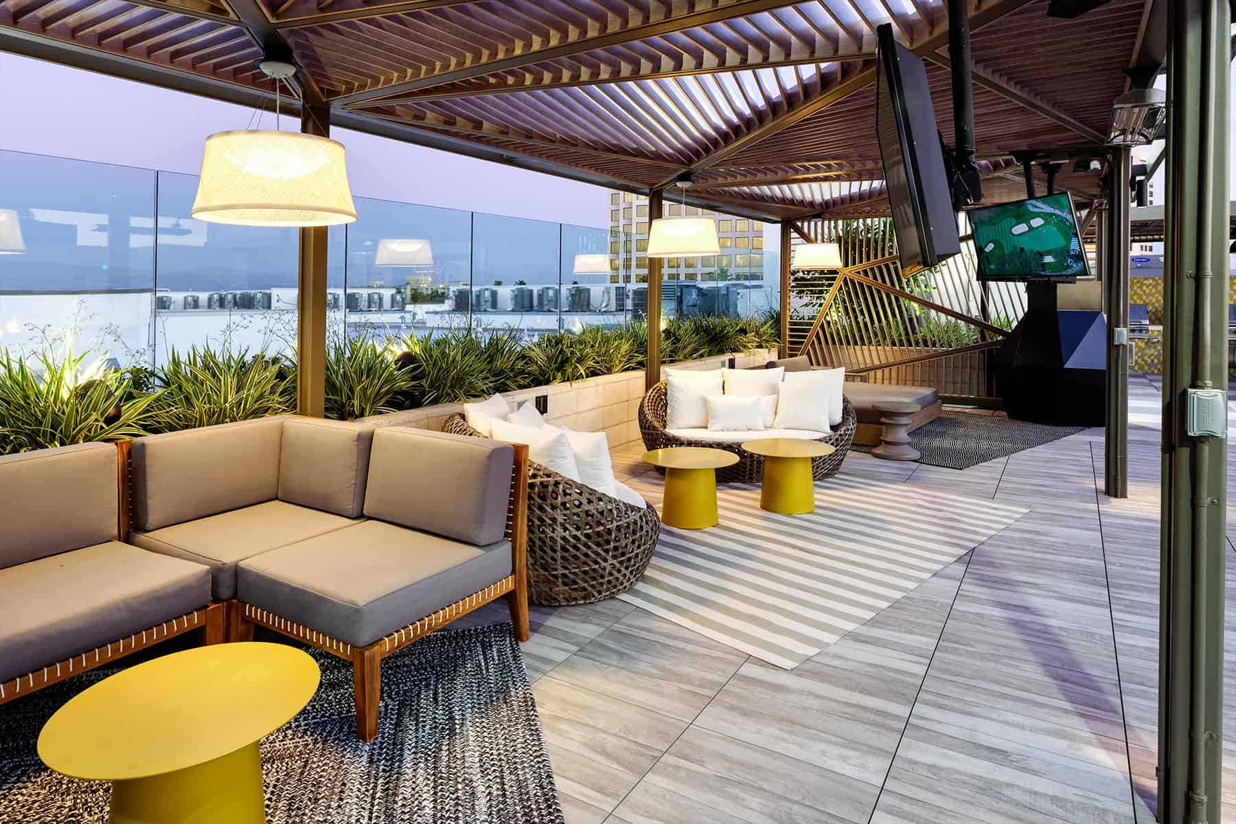 Skyloft: Luxury Apartments in Downtown Irvine, CA